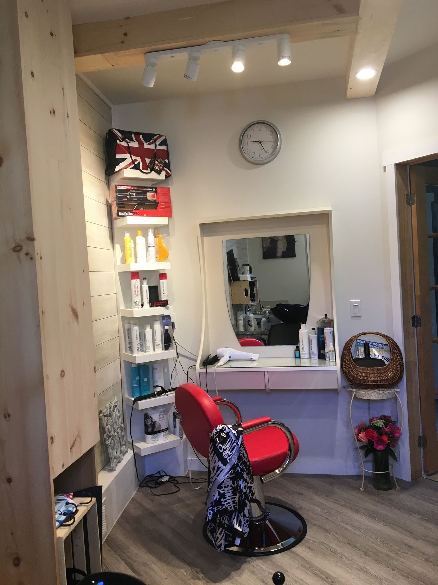 Hidden Beauty Hair Salon